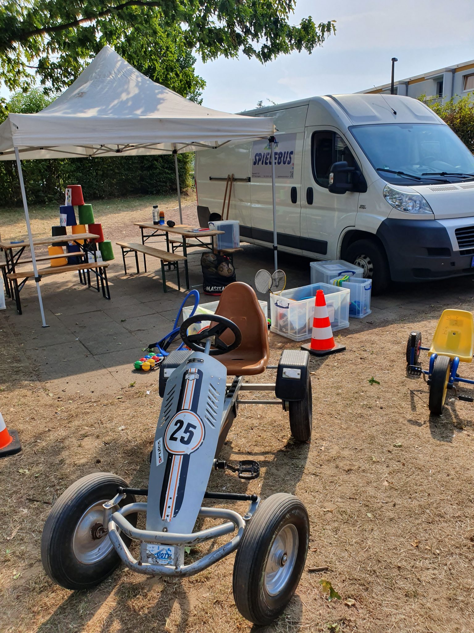 HOTTI Spielebus – Hotti e.V. – Bildungs- und Freizeitwerk für Kinder ...